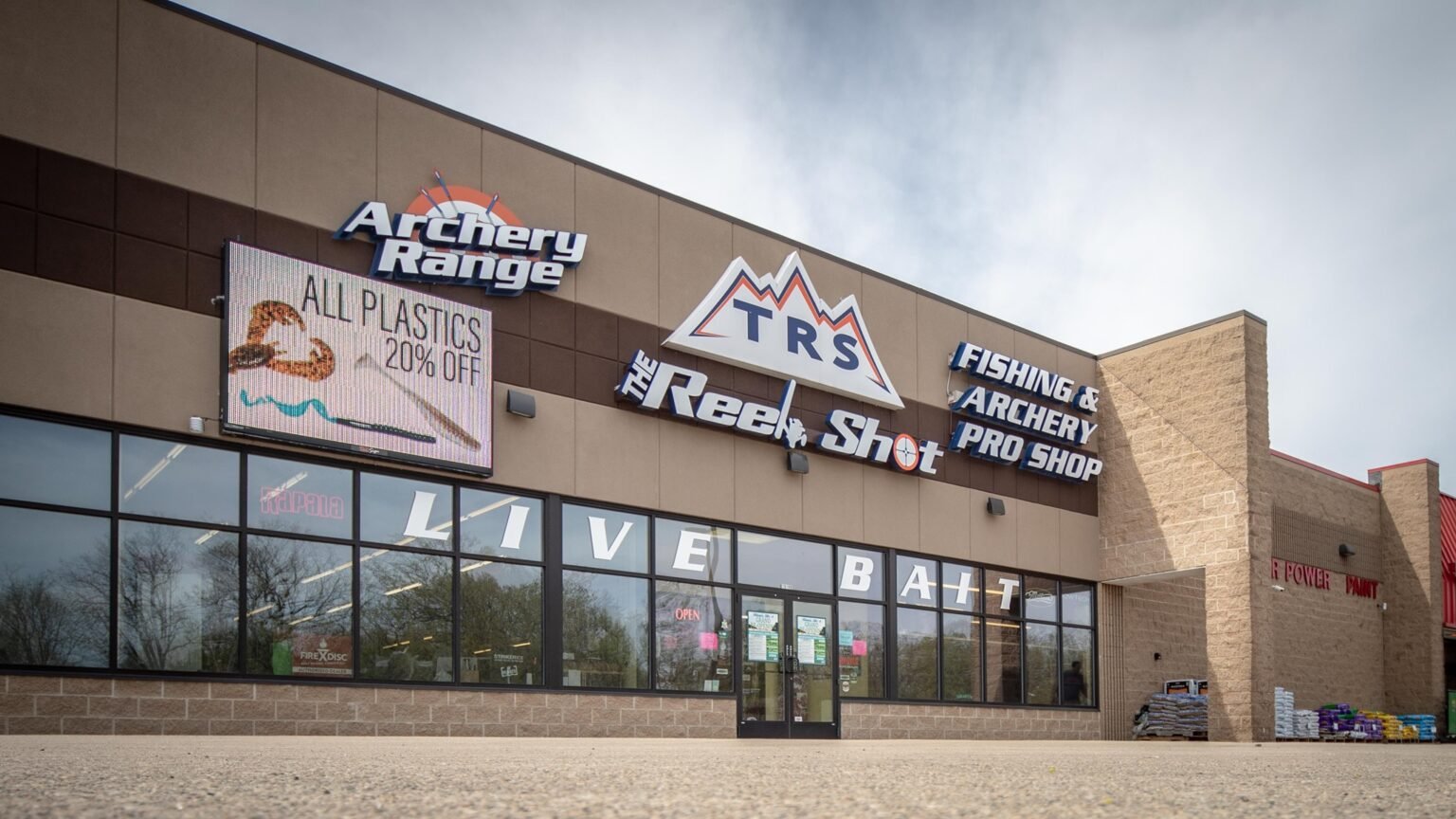 15 Best Arrows for Recurve Bow in 2026 - The Reel Shot